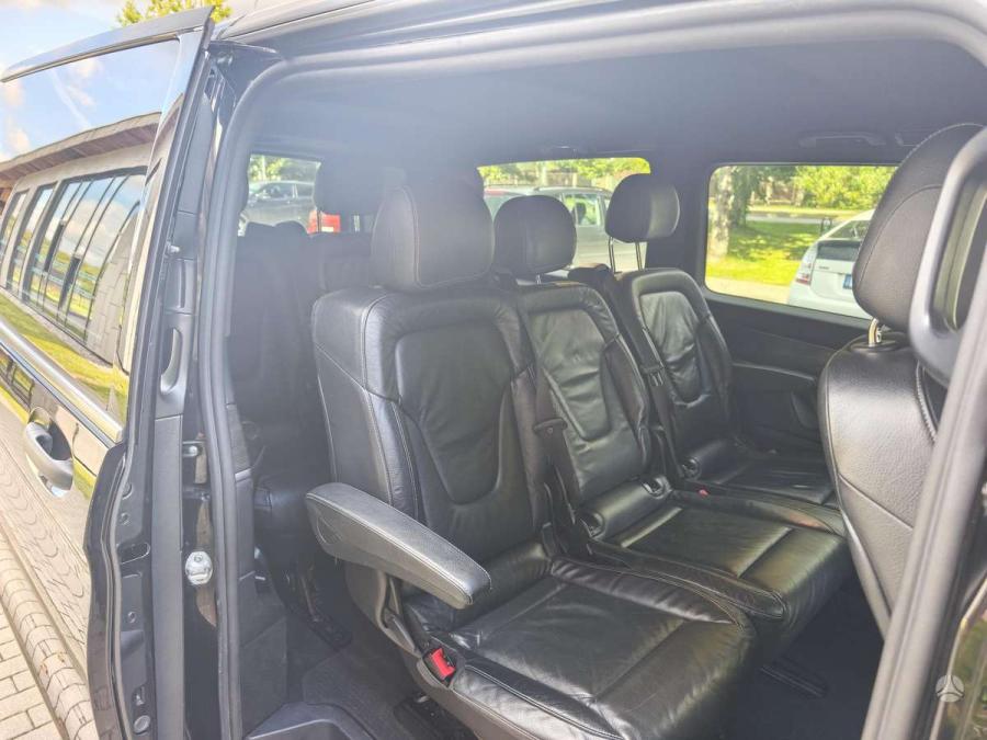 Black Mercedes-Benz V 250 2019 in Taurage, with an engine capacity of 2.00 L and mileage of 350 thousand km for 25400 €, photo 17 on AUTOMOTO.COM.LV