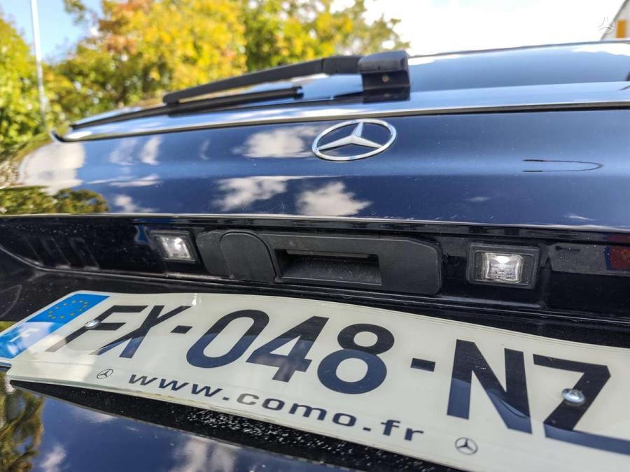 Black Mercedes-Benz V 250 2019 in Taurage, with an engine capacity of 2.00 L and mileage of 350 thousand km for 25400 €, photo 20 on AUTOMOTO.COM.LV