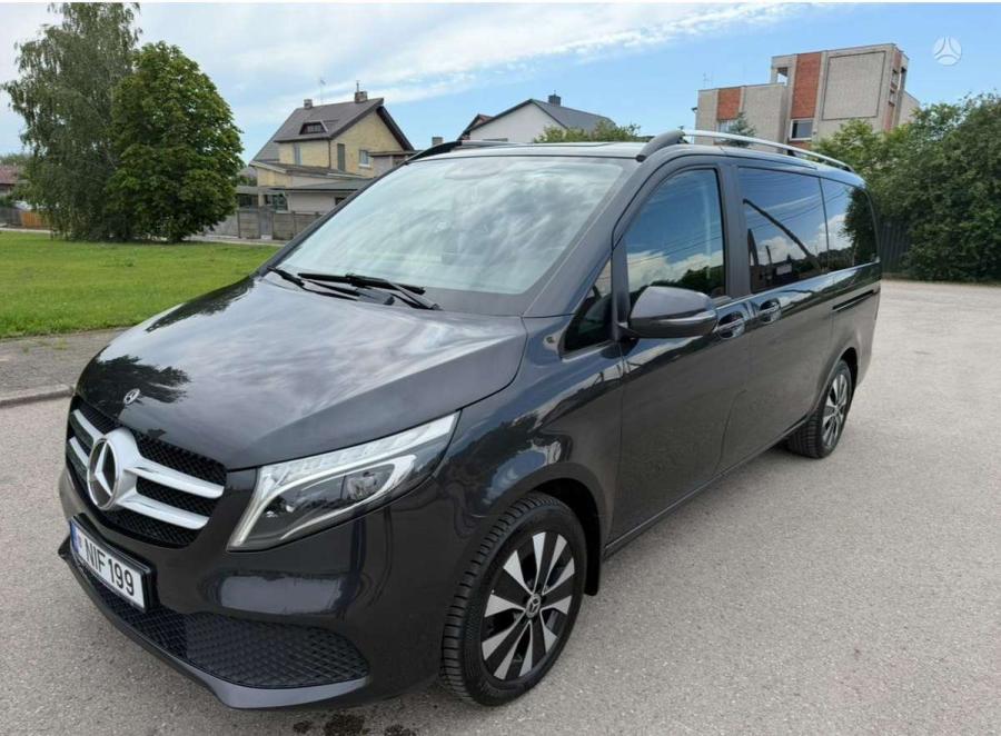 Melns Mercedes-Benz V 250 2020 Marijampole, ar dzinēja tilpumu 3.00 L un nobraukumu 162 tūkst. km par 34500 €, foto 1 vietnē AUTOMOTO.COM.LV