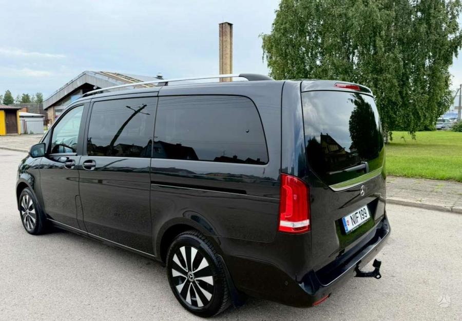 Melns Mercedes-Benz V 250 2020 Marijampole, ar dzinēja tilpumu 3.00 L un nobraukumu 162 tūkst. km par 34500 €, foto 3 vietnē AUTOMOTO.COM.LV