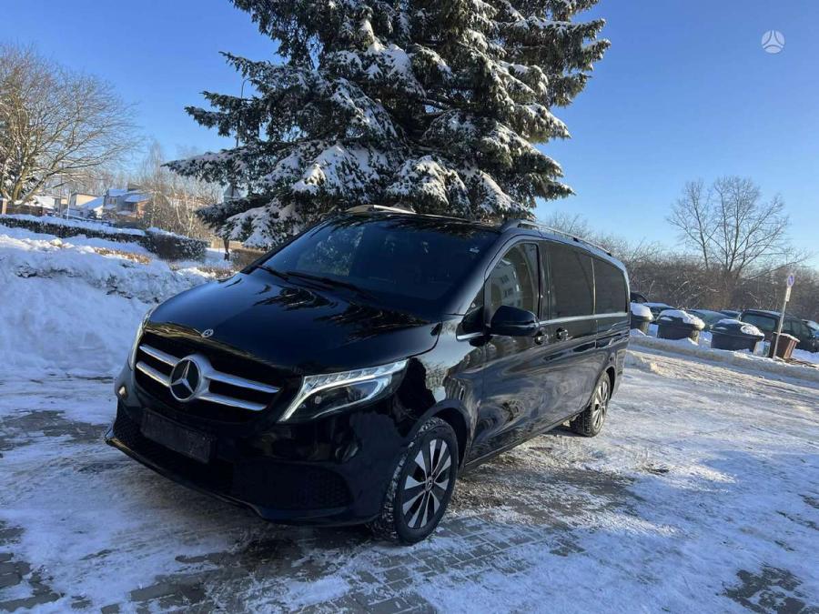 Melns Mercedes-Benz V 250 2021 Šauļi, ar dzinēja tilpumu 2.00 L un nobraukumu 450 tūkst. km par 24500 €, foto 3 vietnē AUTOMOTO.COM.LV