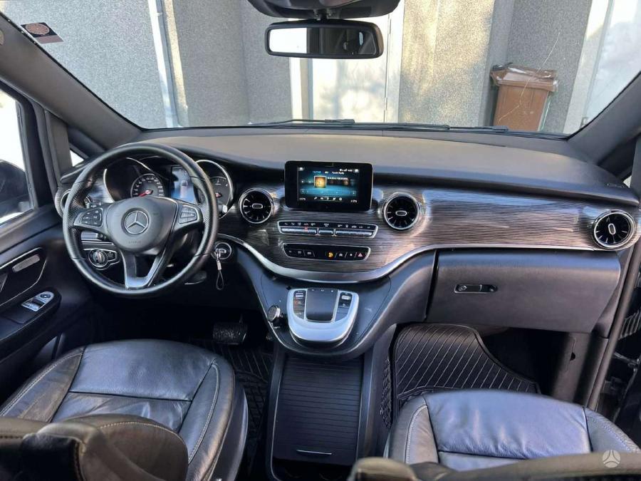 Melns Mercedes-Benz V 250 2021 Šauļi, ar dzinēja tilpumu 2.00 L un nobraukumu 450 tūkst. km par 24500 €, foto 11 vietnē AUTOMOTO.COM.LV