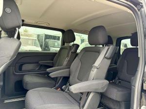 Black Mercedes-Benz V 250 2021 in Vilnius, with an engine capacity of 1.95 L and mileage of 159 thousand km for 29850 €, photo 14 on AUTOMOTO.COM.LV