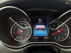 Black Mercedes-Benz V 250 2023 in Kaunas, with an engine capacity of 1.95 L and mileage of 129 thousand km for 49875 €, photo 7 on AUTOMOTO.COM.LV