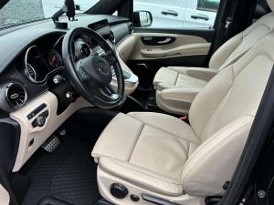Black Mercedes-Benz V 250 2023 in Kaunas, with an engine capacity of 1.95 L and mileage of 129 thousand km for 49875 €, photo 8 on AUTOMOTO.COM.LV