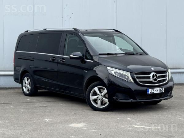 Black Mercedes-Benz V 250 2014 in Jelgava, with an engine capacity of 2.20 L and mileage of 355 thousand km for 23800 €, photo 10 on AUTOMOTO.COM.LV