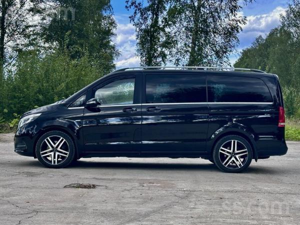 Black Mercedes-Benz V 250 2014 in Tukums, with an engine capacity of 2.20 L and mileage of 291 thousand km for 27900 €, photo 8 on AUTOMOTO.COM.LV