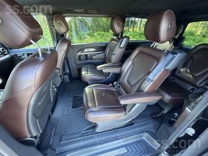 Black Mercedes-Benz V 250 2014 in Tukums, with an engine capacity of 2.20 L and mileage of 291 thousand km for 27900 €, photo 16 on AUTOMOTO.COM.LV