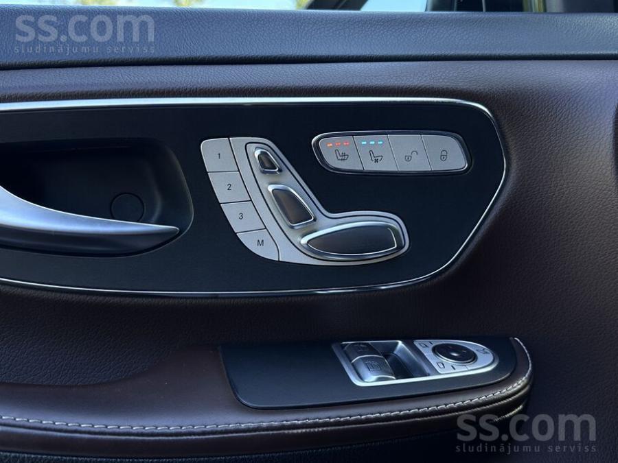 Black Mercedes-Benz V 250 2014 in Tukums, with an engine capacity of 2.20 L and mileage of 291 thousand km for 27900 €, photo 24 on AUTOMOTO.COM.LV