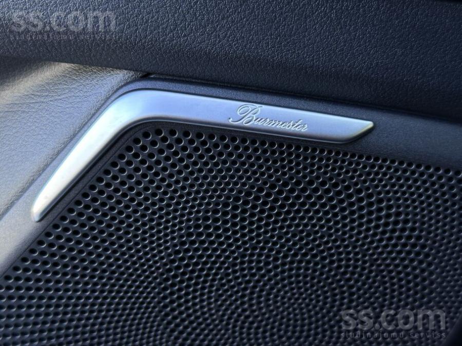 Black Mercedes-Benz V 250 2014 in Tukums, with an engine capacity of 2.20 L and mileage of 291 thousand km for 27900 €, photo 25 on AUTOMOTO.COM.LV