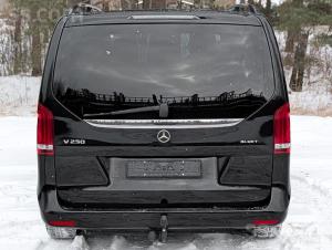 Black Mercedes-Benz V 250 2014 in Jurmala, with an engine capacity of 2.10 L and mileage of 0 thousand km for 17750 €, photo 7 on AUTOMOTO.COM.LV
