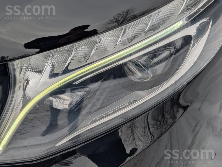 Black Mercedes-Benz V 250 2014 in Jurmala, with an engine capacity of 2.10 L and mileage of 0 thousand km for 17750 €, photo 8 on AUTOMOTO.COM.LV