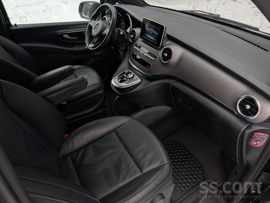 Black Mercedes-Benz V 250 2014 in Jurmala, with an engine capacity of 2.10 L and mileage of 0 thousand km for 17750 €, photo 23 on AUTOMOTO.COM.LV