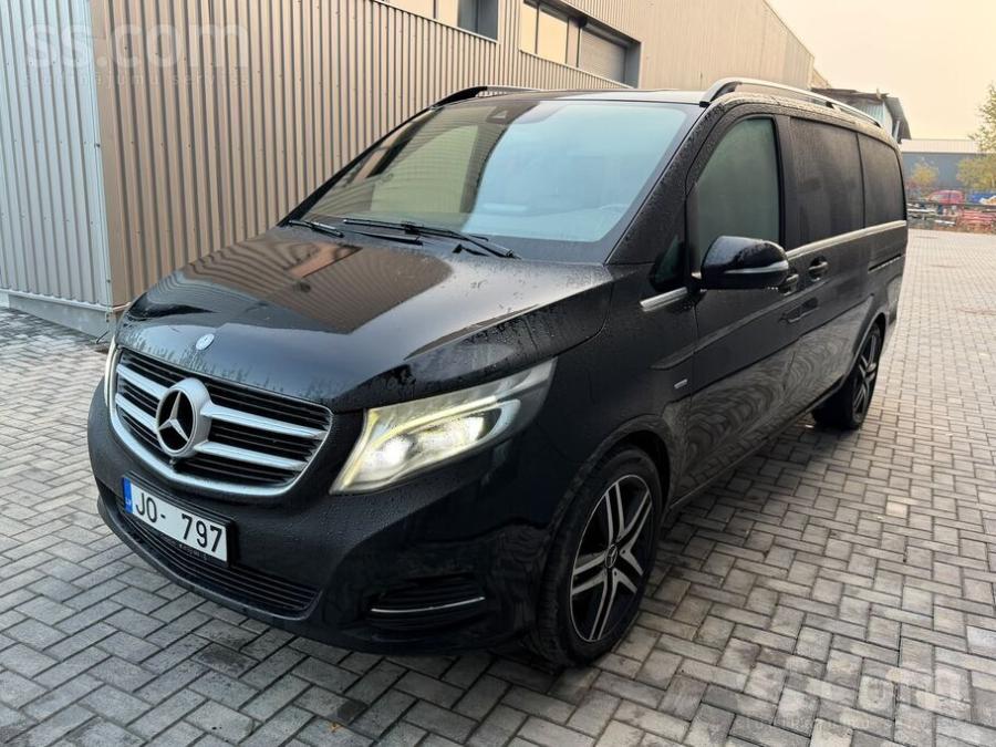 Black Mercedes-Benz V 250 2014 in Riga, with an engine capacity of 2.20 L and mileage of 187 thousand km for 28000 €, photo 5 on AUTOMOTO.COM.LV