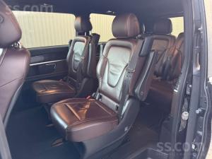 Black Mercedes-Benz V 250 2014 in Riga, with an engine capacity of 2.20 L and mileage of 187 thousand km for 28000 €, photo 10 on AUTOMOTO.COM.LV