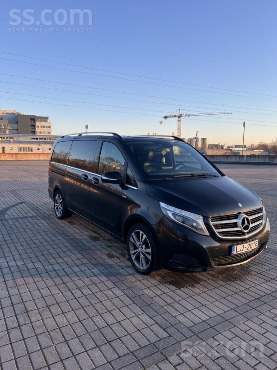 Melns Mercedes-Benz V 250 2015 Rīga, ar dzinēja tilpumu 2.20 L un nobraukumu 382 tūkst. km par 19200 €, foto 3 vietnē AUTOMOTO.COM.LV