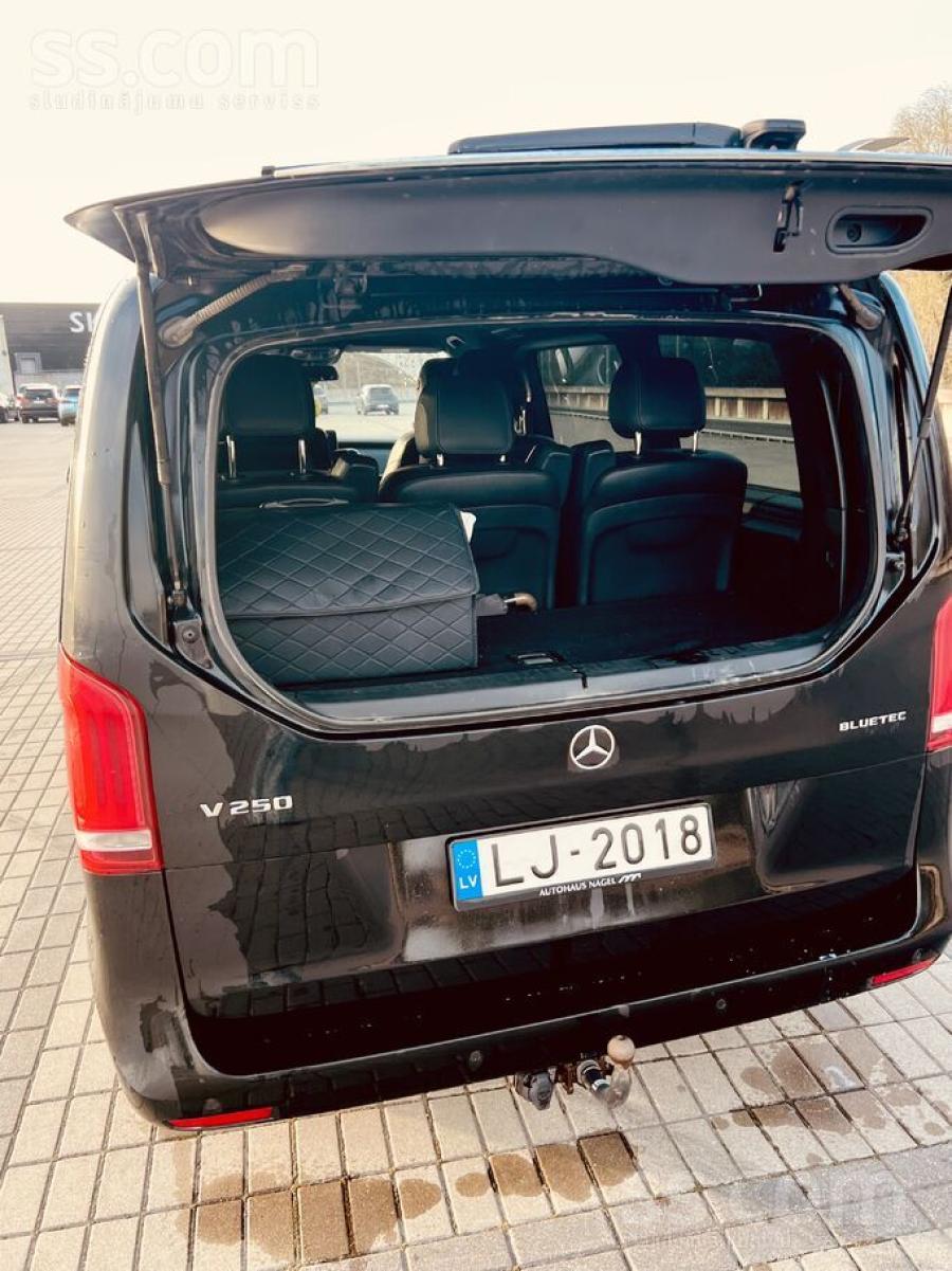 Melns Mercedes-Benz V 250 2015 Rīga, ar dzinēja tilpumu 2.20 L un nobraukumu 382 tūkst. km par 19200 €, foto 11 vietnē AUTOMOTO.COM.LV
