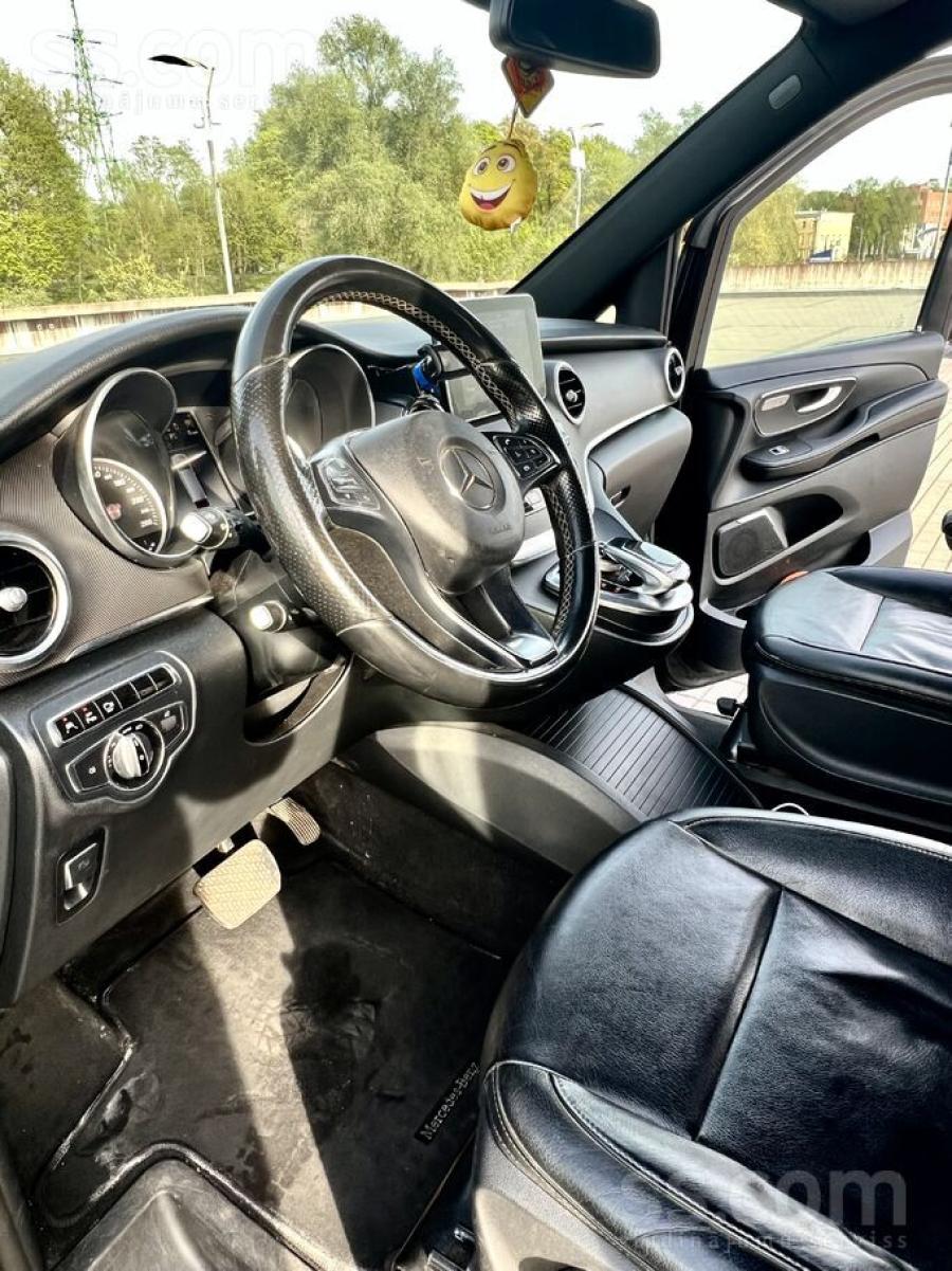 Melns Mercedes-Benz V 250 2015 Rīga, ar dzinēja tilpumu 2.20 L un nobraukumu 382 tūkst. km par 19200 €, foto 18 vietnē AUTOMOTO.COM.LV
