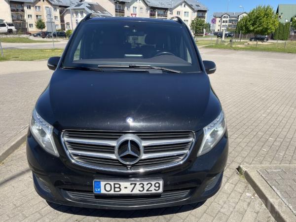 Melns Mercedes-Benz V 250 2015 Rīga, ar dzinēja tilpumu 2.20 L un nobraukumu 237 tūkst. km par 24500 €, foto 2 vietnē AUTOMOTO.COM.LV