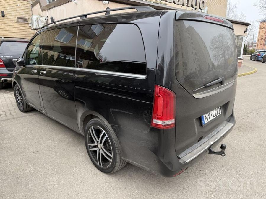 Melns Mercedes-Benz V 250 2016 Rīga, ar dzinēja tilpumu 2.50 L un nobraukumu 335 tūkst. km par 29900 €, foto 4 vietnē AUTOMOTO.COM.LV
