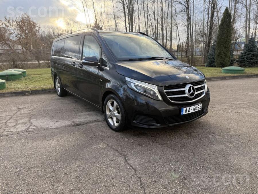 Melns Mercedes-Benz V 250 2016 Rīga, ar dzinēja tilpumu 2.20 L un nobraukumu 269 tūkst. km par 23700 €, foto 2 vietnē AUTOMOTO.COM.LV