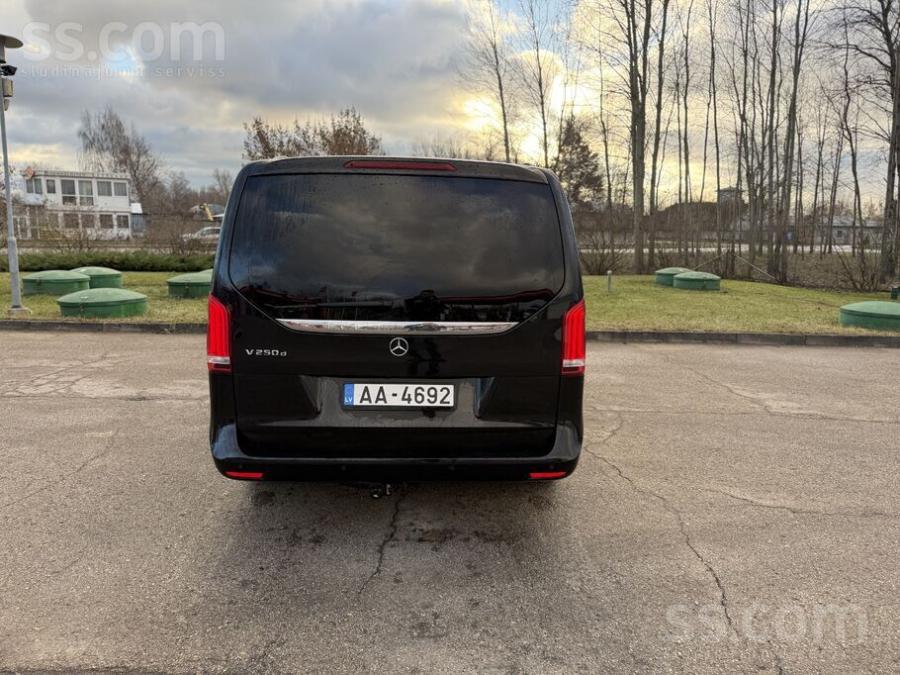 Melns Mercedes-Benz V 250 2016 Rīga, ar dzinēja tilpumu 2.20 L un nobraukumu 269 tūkst. km par 23700 €, foto 6 vietnē AUTOMOTO.COM.LV
