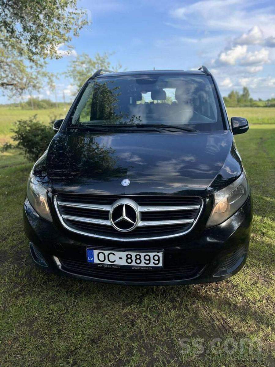 Black Mercedes-Benz V 250 2016 in Daugavpils, with an engine capacity of 2.00 L and mileage of 570 thousand km for 21000 €, photo 4 on AUTOMOTO.COM.LV