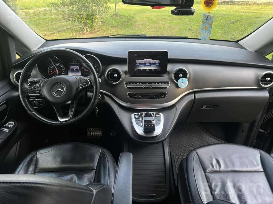 Black Mercedes-Benz V 250 2016 in Daugavpils, with an engine capacity of 2.00 L and mileage of 570 thousand km for 21000 €, photo 7 on AUTOMOTO.COM.LV