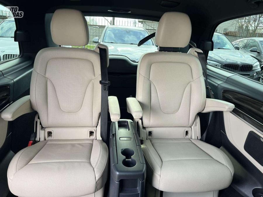 Melns Mercedes-Benz V 250 2017 Marijampole, ar dzinēja tilpumu 2.10 L un nobraukumu 300 tūkst. km par 29950 €, foto 31 vietnē AUTOMOTO.COM.LV