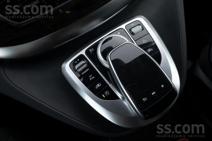 Black Mercedes-Benz V 250 2017 in Jelgava, with an engine capacity of 2.10 L and mileage of 79 thousand km for 40000 €, photo 15 on AUTOMOTO.COM.LV