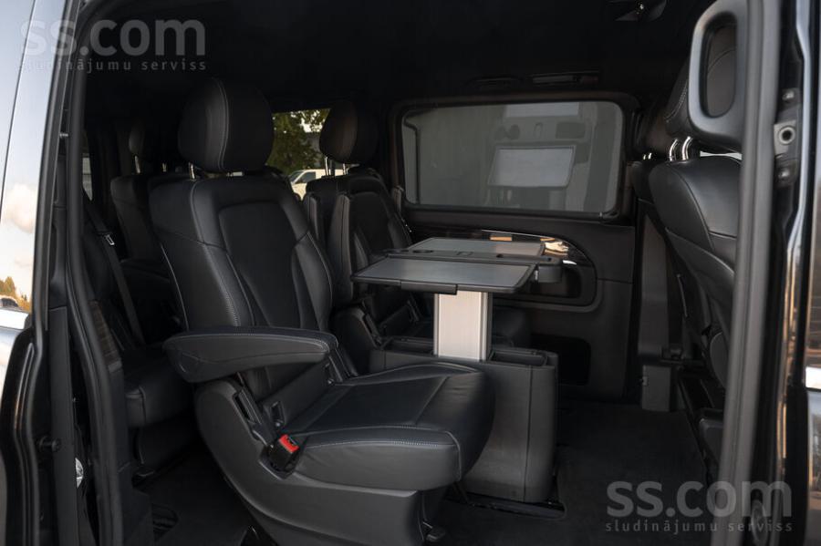 Black Mercedes-Benz V 250 2017 in Jelgava, with an engine capacity of 2.10 L and mileage of 79 thousand km for 40000 €, photo 26 on AUTOMOTO.COM.LV