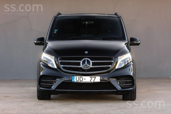 Melns Mercedes-Benz V 250 2017 Jelgava, ar dzinēja tilpumu 2.10 L un nobraukumu 79 tūkst. km par 40000 €, foto 2 vietnē AUTOMOTO.COM.LV