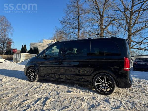 Melns Mercedes-Benz V 250 2017 Jūrmala, ar dzinēja tilpumu 2.00 L un nobraukumu 134 tūkst. km par 32500 €, foto 10 vietnē AUTOMOTO.COM.LV