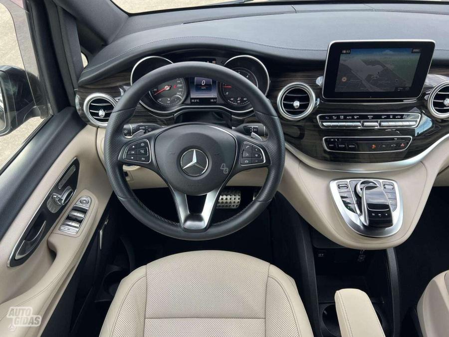 Black Mercedes-Benz V 250 2017 in Kaunas, with an engine capacity of 2.10 L and mileage of 300 thousand km for 29450 €, photo 36 on AUTOMOTO.COM.LV