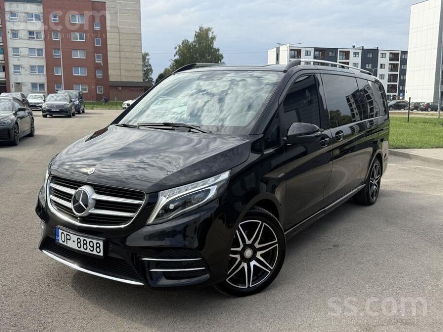 Black Mercedes-Benz V 250 2017 in Jelgava, with an engine capacity of 2.20 L and mileage of 0 thousand km for 33000 €, photo 3 on AUTOMOTO.COM.LV