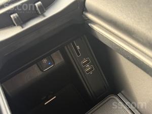 Black Mercedes-Benz V 250 2017 in Jelgava, with an engine capacity of 2.20 L and mileage of 0 thousand km for 33000 €, photo 18 on AUTOMOTO.COM.LV