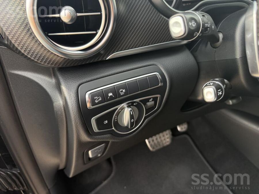Black Mercedes-Benz V 250 2017 in Jelgava, with an engine capacity of 2.20 L and mileage of 0 thousand km for 33000 €, photo 22 on AUTOMOTO.COM.LV