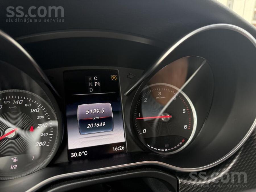 Black Mercedes-Benz V 250 2017 in Jelgava, with an engine capacity of 2.20 L and mileage of 0 thousand km for 33000 €, photo 23 on AUTOMOTO.COM.LV