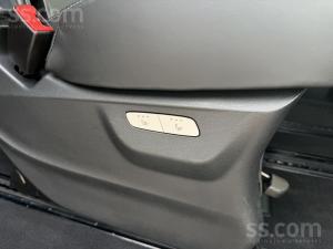 Black Mercedes-Benz V 250 2017 in Jelgava, with an engine capacity of 2.20 L and mileage of 0 thousand km for 33000 €, photo 26 on AUTOMOTO.COM.LV