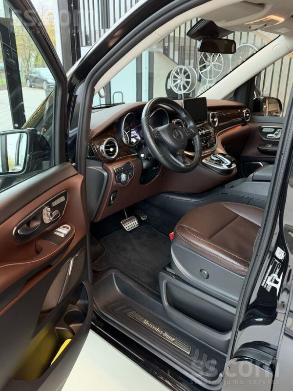 Melns Mercedes-Benz V 250 2017 Rīga, ar dzinēja tilpumu 2.10 L un nobraukumu 37 tūkst. km par 54300 €, foto 6 vietnē AUTOMOTO.COM.LV
