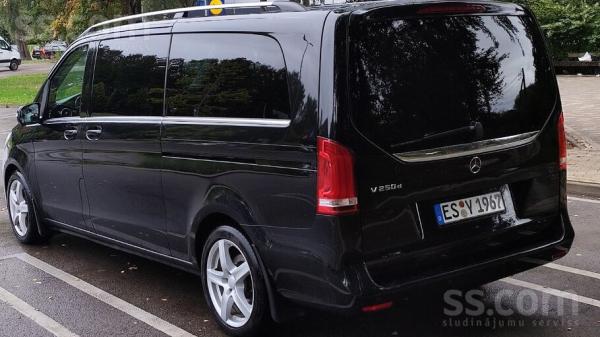 Mercedes-Benz V 250 2018 in Riga on AUTOMOTO.COM.LV Black Mercedes-Benz V 250 2018 in Riga, with an engine capacity of 2.20 L and mileage of 275 thousand km for 29950 €, photo 6 on AUTOMOTO.COM.LV