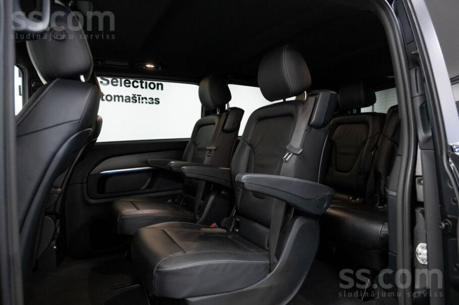Black Mercedes-Benz V 250 2021 in Riga, with an engine capacity of 2.00 L and mileage of 119 thousand km for 42500 €, photo 8 on AUTOMOTO.COM.LV