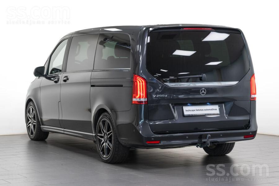 Black Mercedes-Benz V 250 2021 in Riga, with an engine capacity of 2.00 L and mileage of 119 thousand km for 42500 €, photo 14 on AUTOMOTO.COM.LV