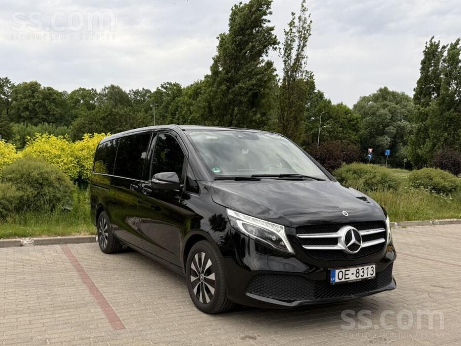 Black Mercedes-Benz V 250 2022 in Riga, with an engine capacity of 2.00 L and mileage of 147 thousand km for 42900 €, photo 1 on AUTOMOTO.COM.LV