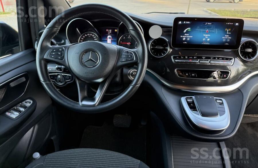 Black Mercedes-Benz V 250 2022 in Riga, with an engine capacity of 2.00 L and mileage of 147 thousand km for 42900 €, photo 14 on AUTOMOTO.COM.LV