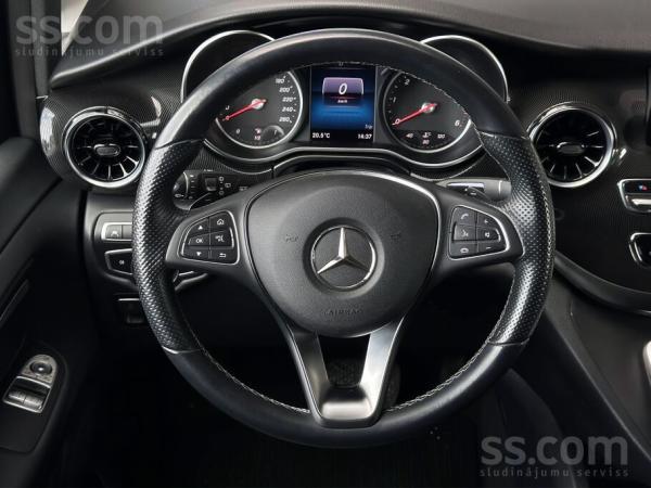 Black Mercedes-Benz V 250 2022 in Riga, with an engine capacity of 2.00 L and mileage of 105 thousand km for 41490 €, photo 9 on AUTOMOTO.COM.LV