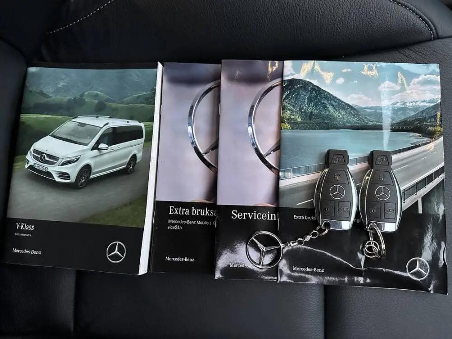 Black Mercedes-Benz V 250 2023 in Riga, with an engine capacity of 2.00 L and mileage of 44 thousand km for 55800 €, photo 9 on AUTOMOTO.COM.LV