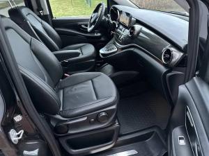 Black Mercedes-Benz V 250 2023 in Riga, with an engine capacity of 2.00 L and mileage of 44 thousand km for 55800 €, photo 20 on AUTOMOTO.COM.LV