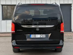Black Mercedes-Benz V 250 2023 in Riga, with an engine capacity of 2.00 L and mileage of 44 thousand km for 55800 €, photo 34 on AUTOMOTO.COM.LV