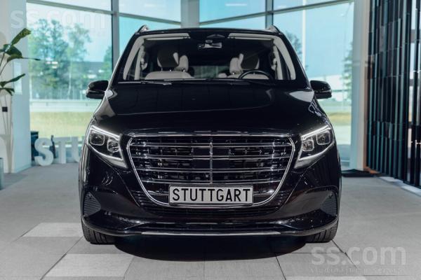 Melns Mercedes-Benz V 250 2024 Rīga, ar dzinēja tilpumu 2.00 L un nobraukumu 43 tūkst. km par 88000 €, foto 2 vietnē AUTOMOTO.COM.LV
